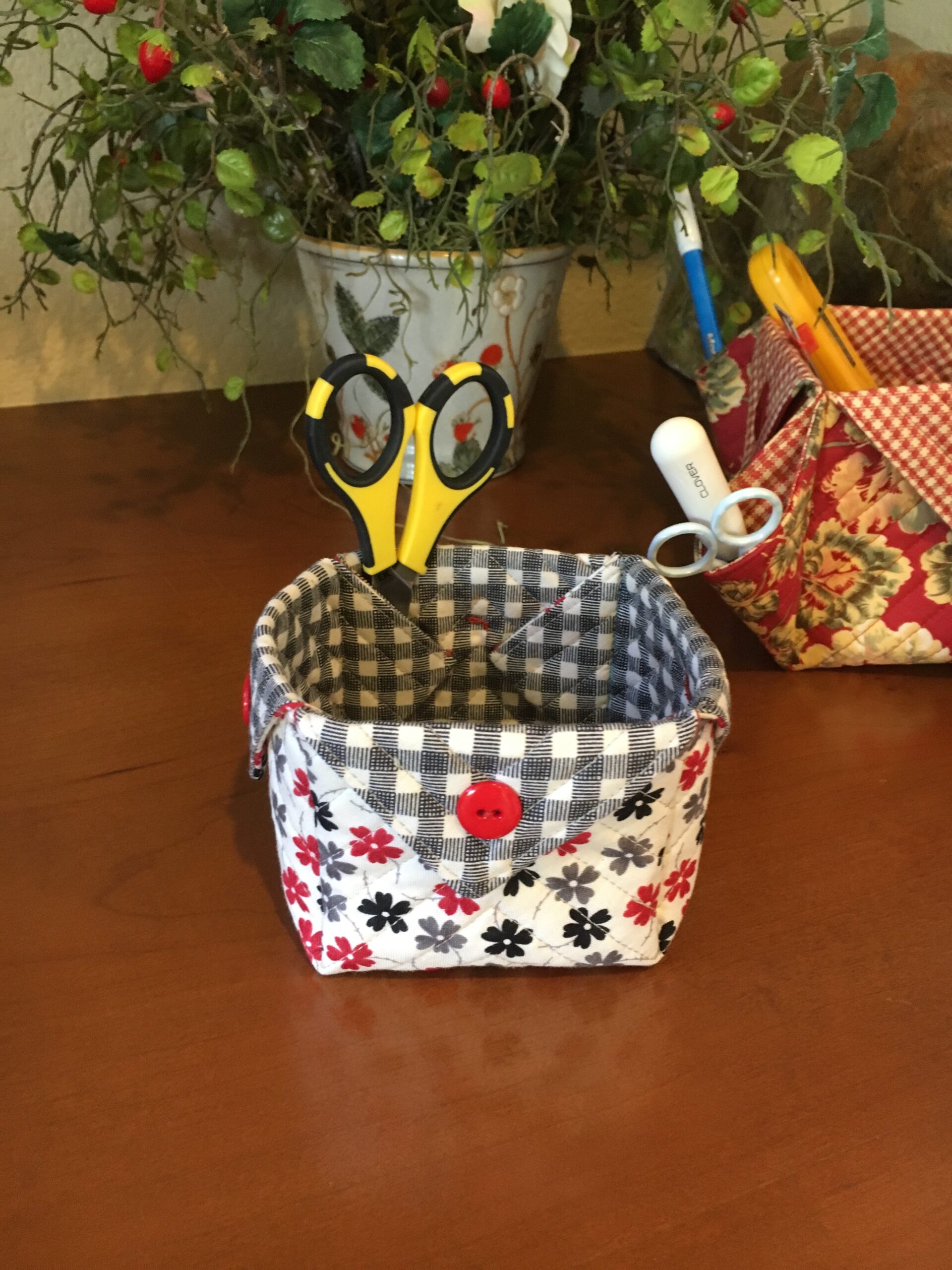 DIY Fabric Boxes - Sister’s Choice Quilts