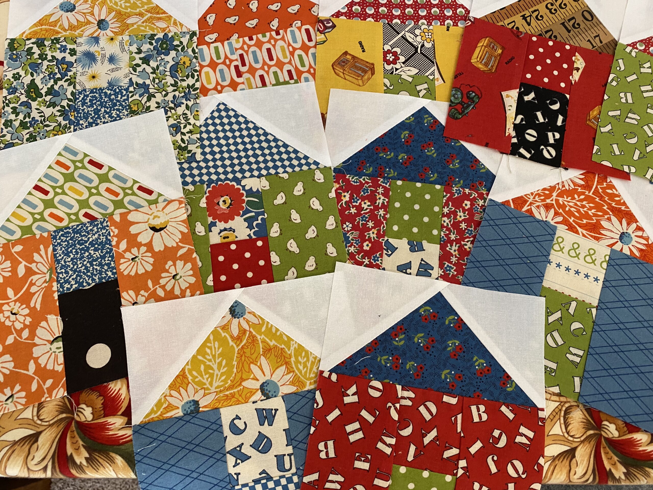 A Dozen Sew Alongs You Might Love - Sister’s Choice Quilts