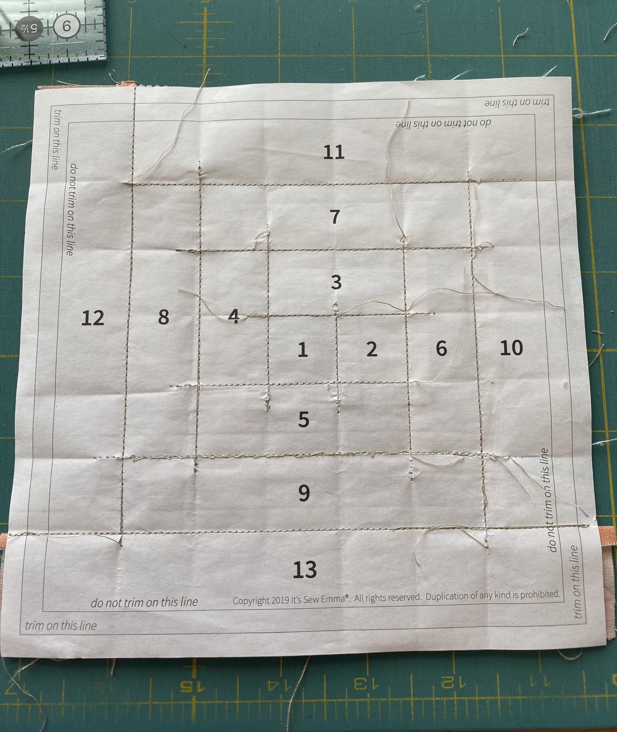 Paper Piecing Log Cabin Blocks - Sister’s Choice Quilts
