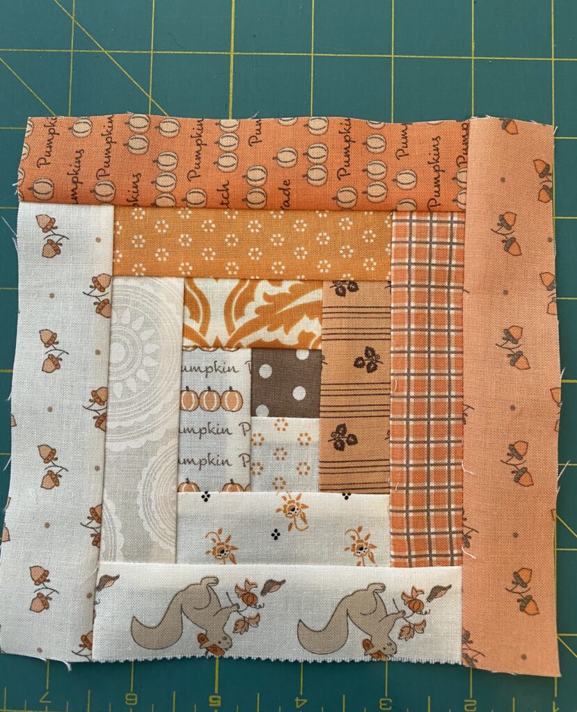 Paper Piecing Log Cabin Blocks - Sister’s Choice Quilts