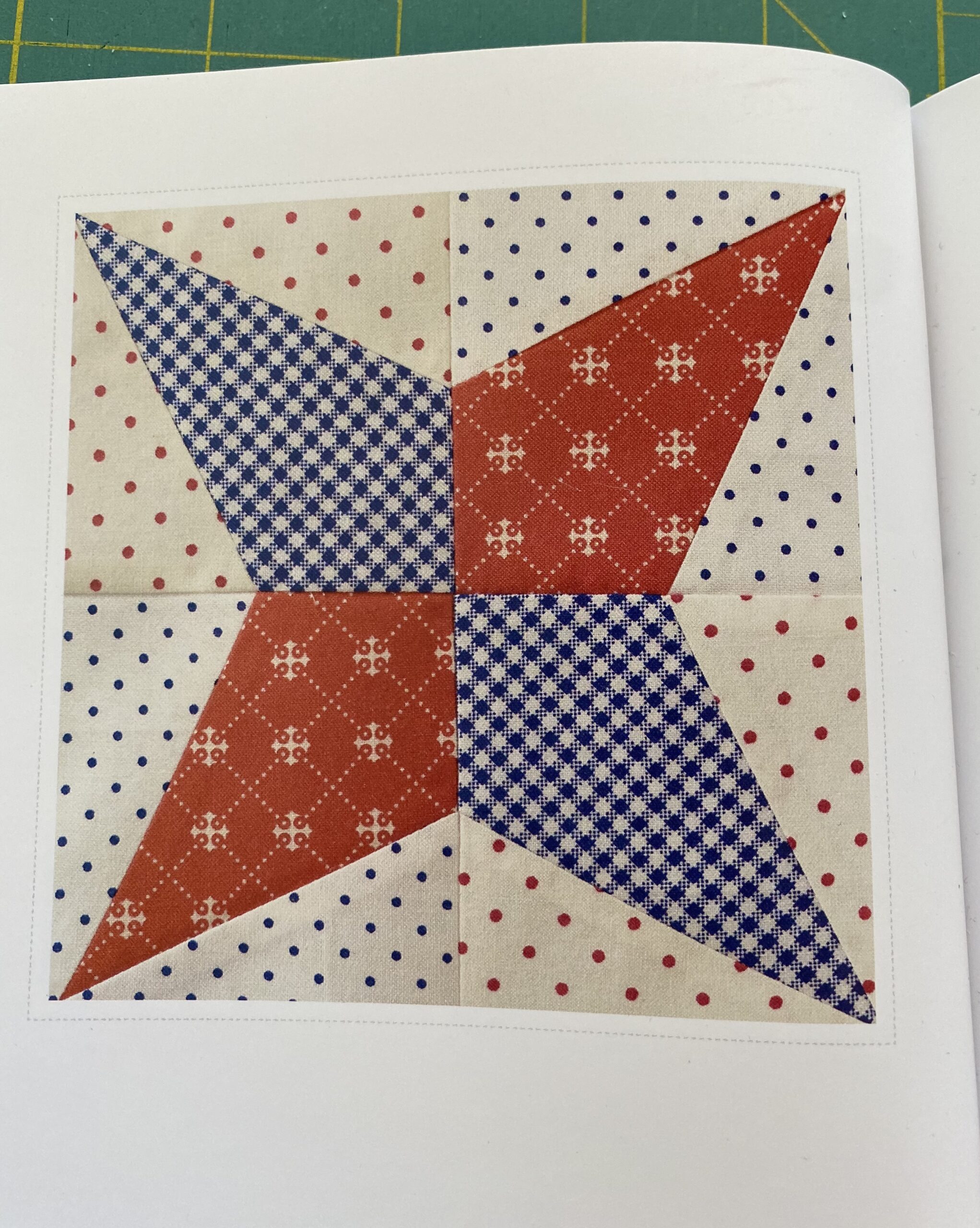 Bloc Loc Kite in a Square Tool - Sister’s Choice Quilts
